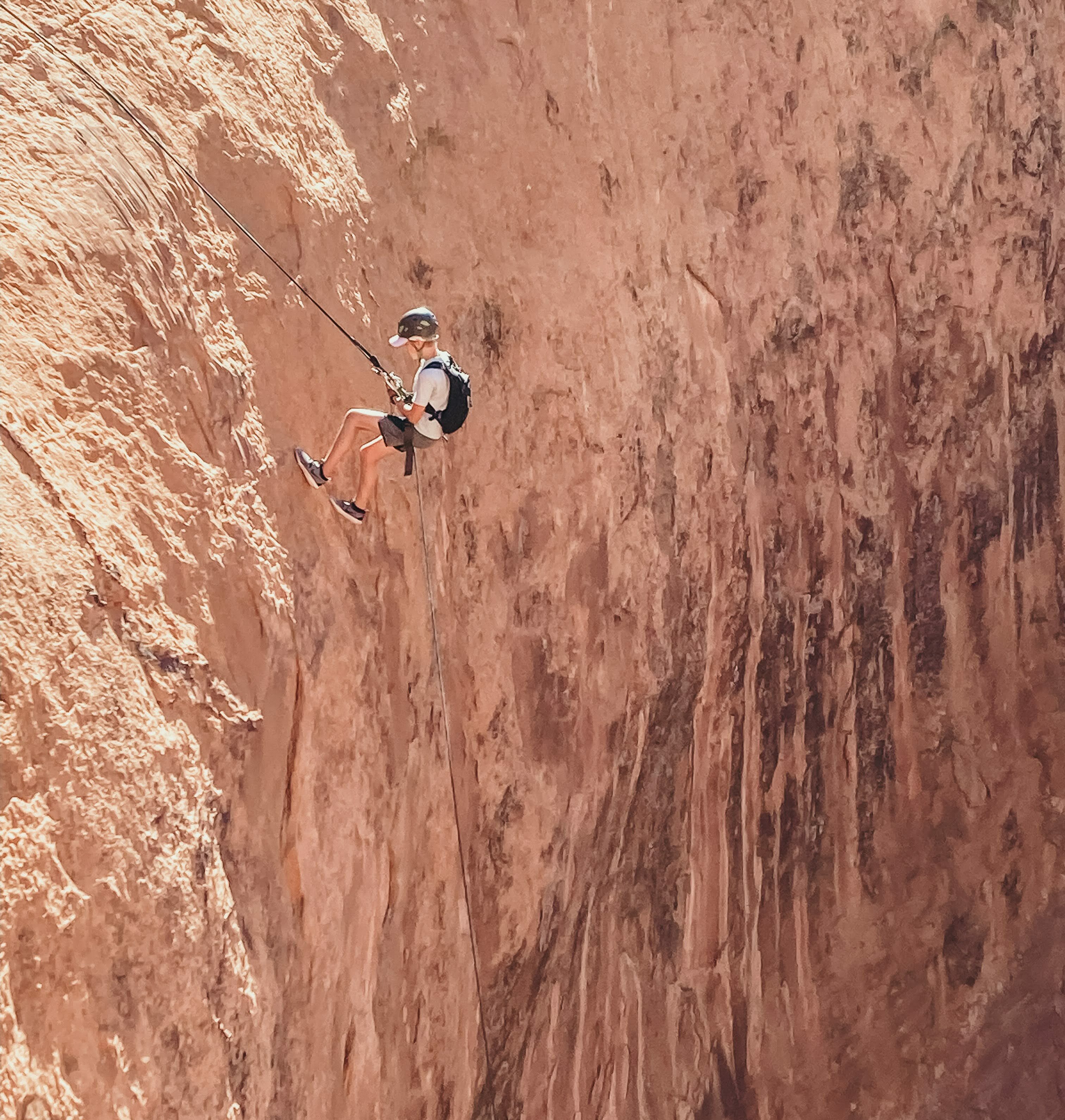Pool Arch Canyon - Moab Canyoneering - Desert Highlights